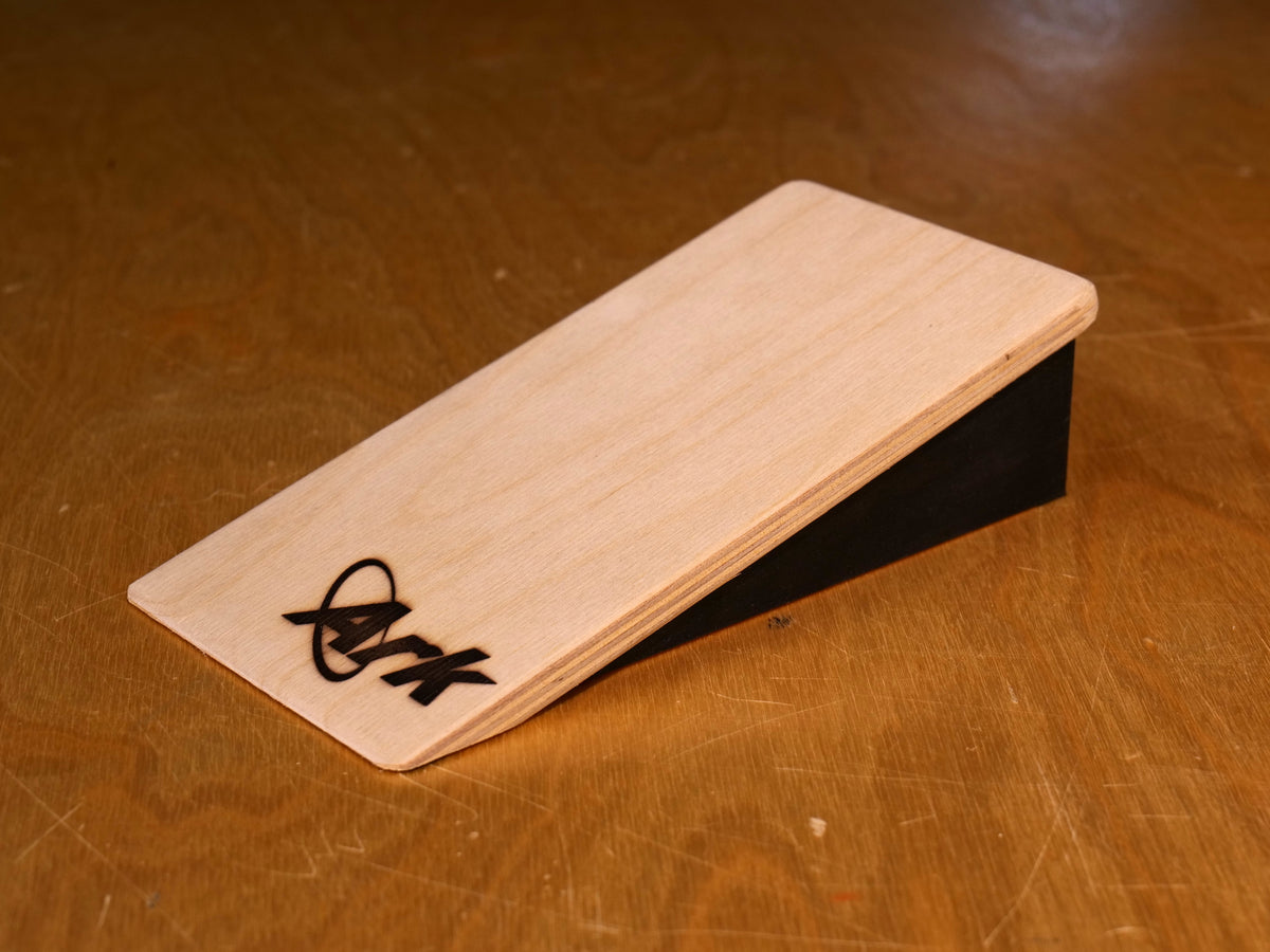 Pocket Kicker (10% OFF) – Ark Fingerboard Ramps