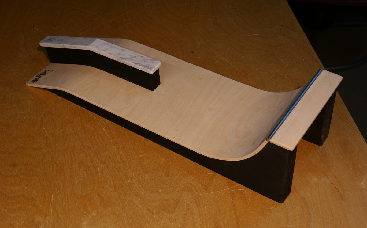 Funbox Quarter – Ark Fingerboard Ramps